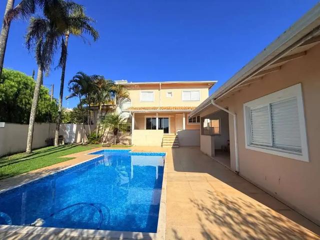 Casa / Sobrado em Condomínio para Locação em Vinhedo/SP Santa Rosa 4 Quartos
