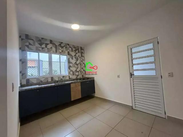 Casa / Sobrado em Condomínio para Locação em Vinhedo/SP Pinheirinho 2 Quartos