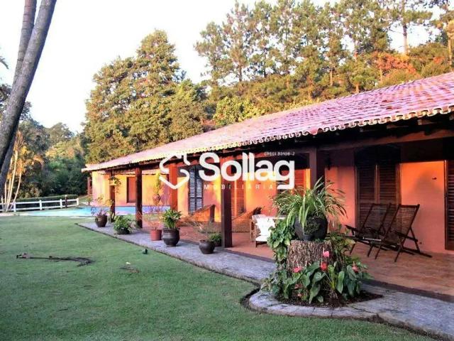 Casa / Sobrado em Condomínio para Locação em Vinhedo/SP Vale da Santa Fé 4 Quartos