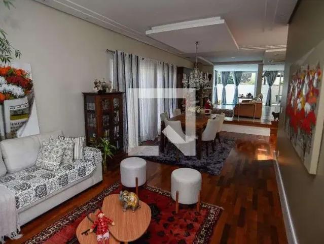 Casa / Sobrado em Condomínio para Locação em Viamão/RS São Lucas 3 Quartos