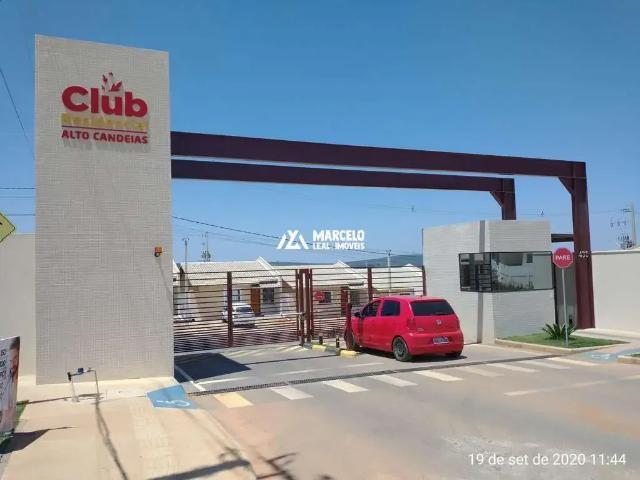 Casa / Sobrado em Condomínio para Locação em Vitória da Conquista/BA Candeias 3 Quartos