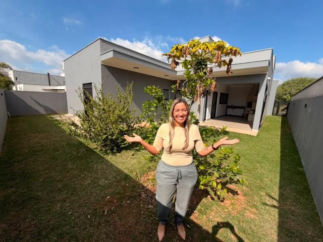 Casa / Sobrado em Condomínio para Locação em Votorantim/SP Alphaville Nova Esplanada 4 Quartos