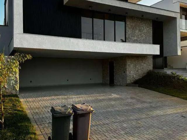 Casa / Sobrado em Condomínio para Locação em Votorantim/SP Alphaville Nova Esplanada 4 3 Quartos