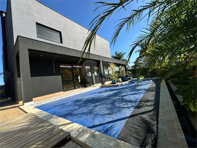 Casa / Sobrado em Condomínio para Locação em Votorantim/SP Alphaville Nova Esplanada 5 Quartos