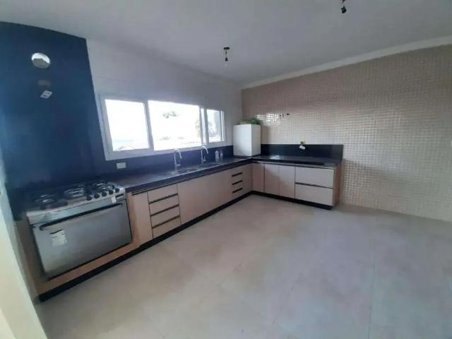 Casa / Sobrado em Condomínio para Locação em Americana/SP Iate Clube de Americana 3 Quartos