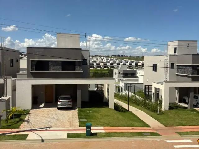 Casa / Sobrado em Condomínio para Locação em Aparecida de Goiânia/GO Conjunto Residencial Storil 4 Quartos