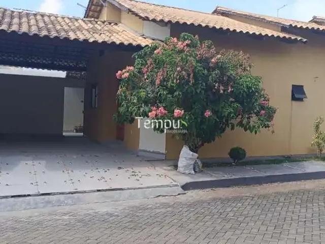 Casa / Sobrado em Condomínio para Locação em Aparecida de Goiânia/GO Jardim Imperial 3 Quartos