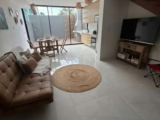 Casa / Sobrado em Condomínio para Locação em Aquiraz/CE Porto das Dunas 2 Quartos