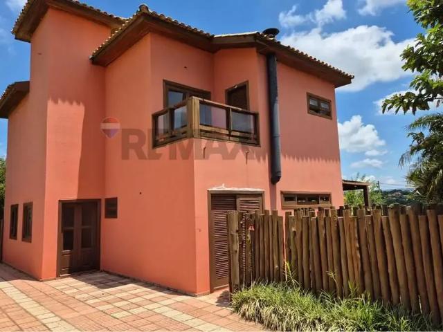 Casa / Sobrado em Condomínio para Locação em Araçoiaba da Serra/SP Campo do Meio 3 Quartos