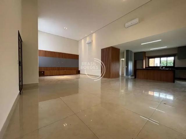 Casa / Sobrado em Condomínio para Locação em Araçoiaba da Serra/SP Chacara Santa Terezinha 3 Quartos