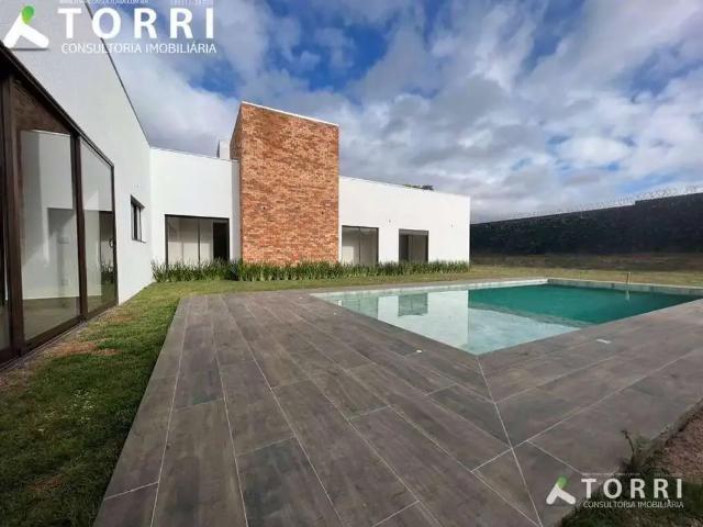 Casa / Sobrado em Condomínio para Locação em Araçoiaba da Serra/SP Lago Azul 3 Quartos