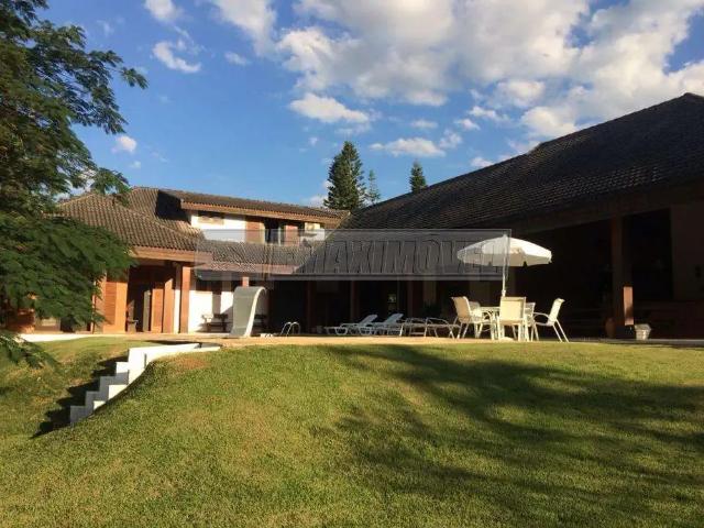Casa / Sobrado em Condomínio para Locação em Araçoiaba da Serra/SP Lago Azul 4 Quartos