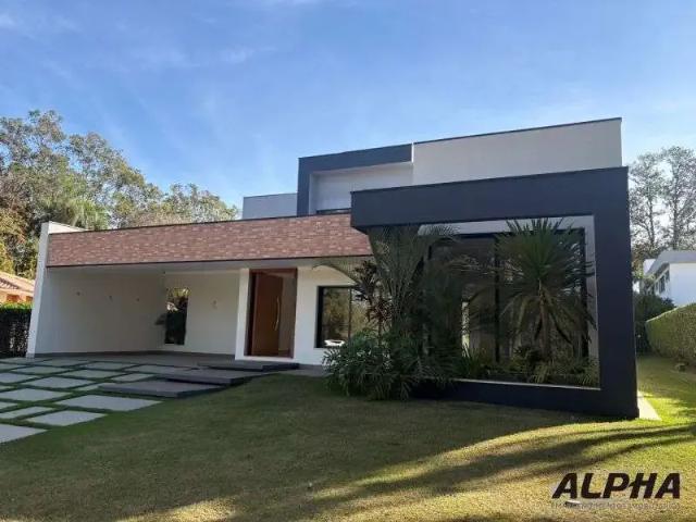 Casa / Sobrado em Condomínio para Locação em Araçoiaba da Serra/SP Lago Azul 4 Quartos