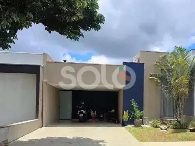 Casa / Sobrado em Condomínio para Locação em Araraquara/SP Doutor Tancredo de Almeida Neves 3 Quartos