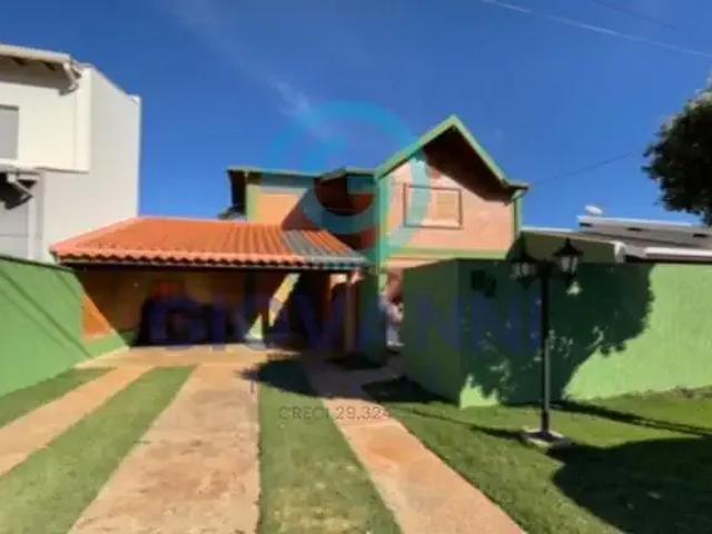 Casa / Sobrado em Condomínio para Locação em Araraquara/SP Jardim dos Flamboyants 4 Quartos