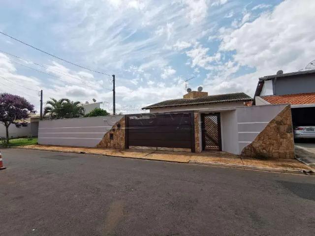 Casa / Sobrado em Condomínio para Locação em Araraquara/SP Jardim dos Flamboyants 3 Quartos