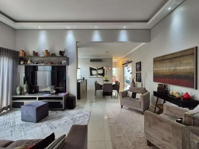 Casa / Sobrado em Condomínio para Locação em Araraquara/SP Parque Residencial Damha 3 Quartos