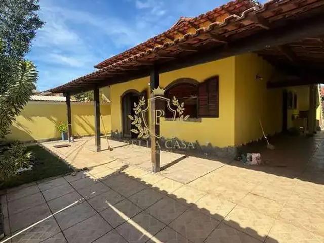 Casa / Sobrado em Condomínio para Locação em Araruama/RJ Parati 3 Quartos