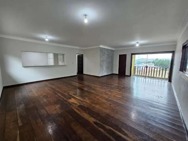 Casa / Sobrado em Condomínio para Locação em Arujá/SP Arujá Country Club 4 Quartos