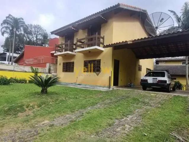 Casa / Sobrado em Condomínio para Locação em Arujá/SP Arujá Country Club 3 Quartos