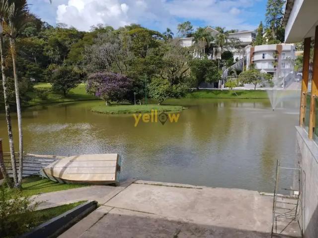 Casa / Sobrado em Condomínio para Locação em Arujá/SP Arujázinho I, II e III 4 Quartos