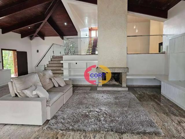 Casa / Sobrado em Condomínio para Locação em Arujá/SP Arujázinho I, II e III 4 Quartos