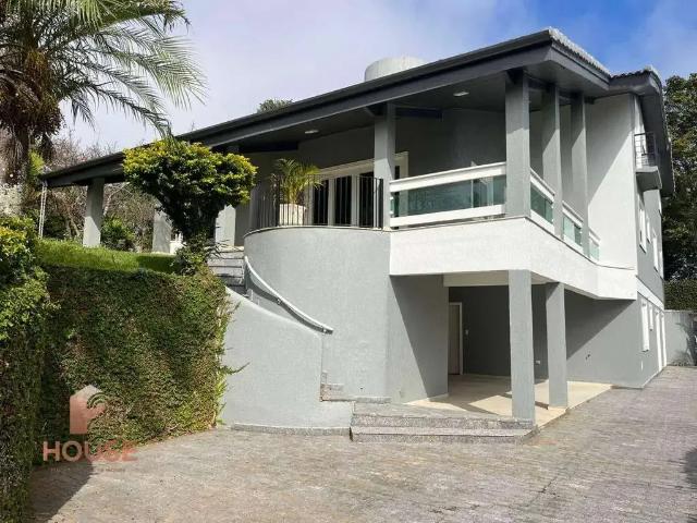 Casa / Sobrado em Condomínio para Locação em Arujá/SP Arujázinho I, II e III 5 Quartos