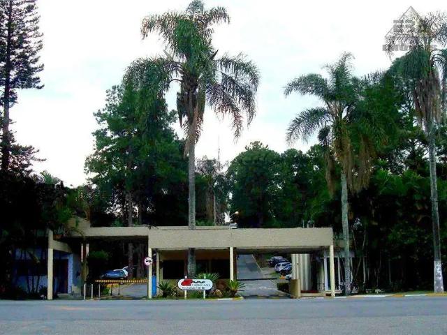Casa / Sobrado em Condomínio para Locação em Arujá/SP Arujázinho I, II e III 5 Quartos
