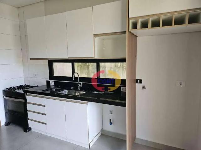 Casa / Sobrado em Condomínio para Locação em Arujá/SP Arujázinho I, II e III 2 Quartos