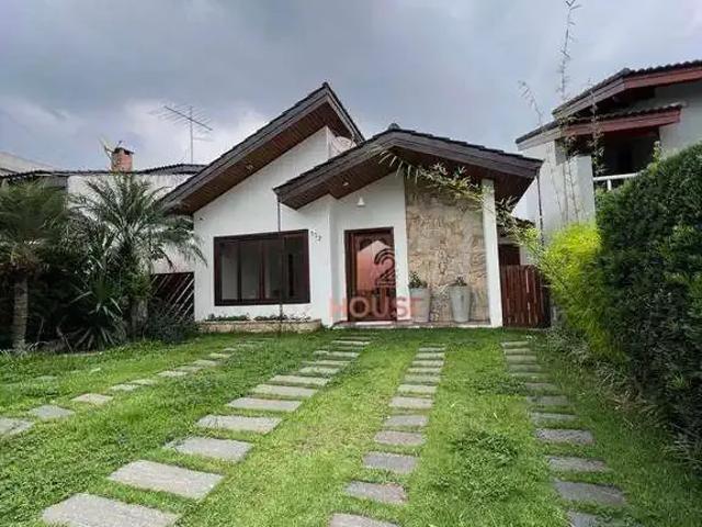 Casa / Sobrado em Condomínio para Locação em Arujá/SP Arujázinho IV 3 Quartos