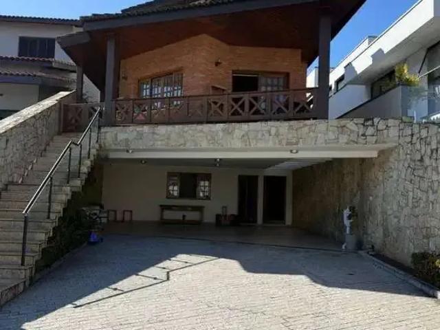 Casa / Sobrado em Condomínio para Locação em Arujá/SP Arujázinho IV 4 Quartos