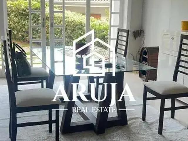 Casa / Sobrado em Condomínio para Locação em Arujá/SP Jardim Fazenda Rincão 6 Quartos