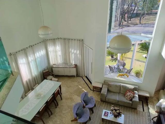 Casa / Sobrado em Condomínio para Locação em Arujá/SP Jardim Rincão 4 Quartos