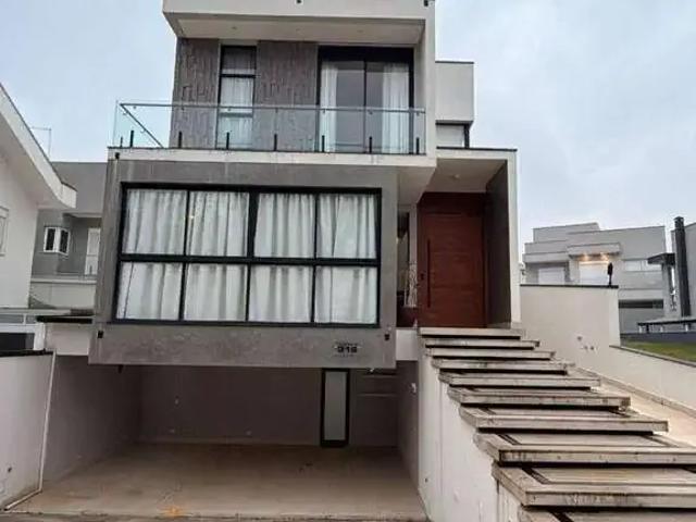 Casa / Sobrado em Condomínio para Locação em Arujá/SP Residencial Real Park 4 Quartos