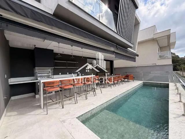 Casa / Sobrado em Condomínio para Locação em Arujá/SP Residencial Real Park 4 Quartos
