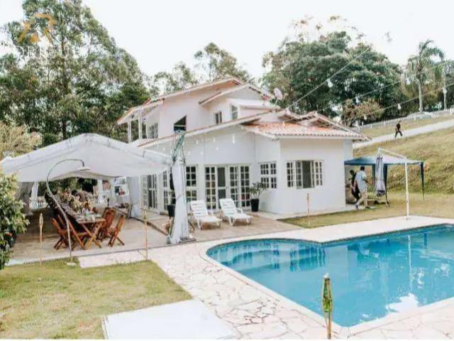 Casa / Sobrado em Condomínio para Locação em Atibaia/SP Condomínio Horto Ivan 3 Quartos