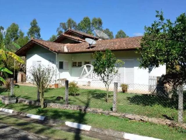 Casa / Sobrado em Condomínio para Locação em Atibaia/SP Condomínio Portal das Hortências 4 Quartos