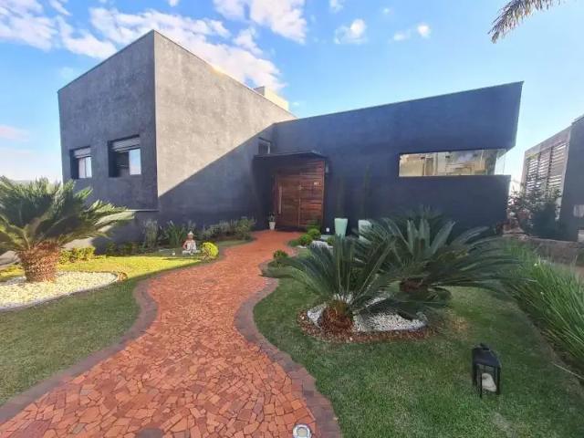 Casa / Sobrado em Condomínio para Locação em Atibaia/SP Condomínio Porto Atibaia 3 Quartos