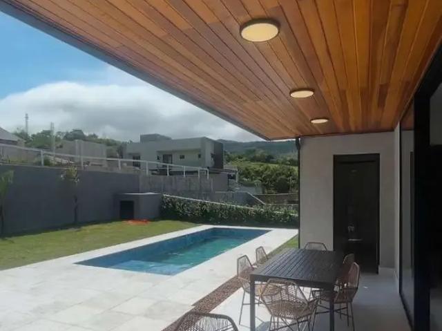 Casa / Sobrado em Condomínio para Locação em Atibaia/SP Condomínio Residencial Itaporã de Atibaia 4 Quartos
