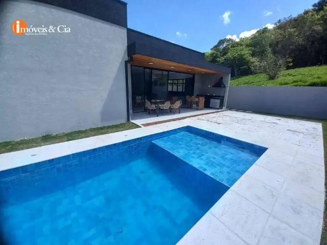 Casa / Sobrado em Condomínio para Locação em Atibaia/SP Condomínio Residencial Itaporã de Atibaia 4 Quartos