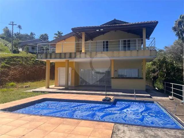Casa / Sobrado em Condomínio para Locação em Atibaia/SP Condomínio Serra da Estrela 3 Quartos