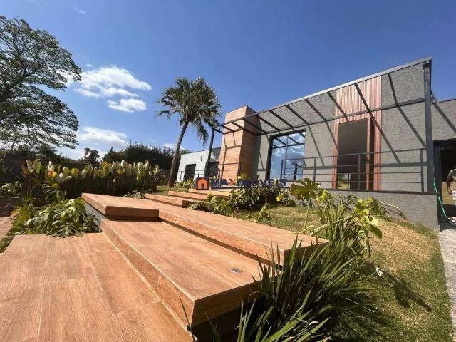 Casa / Sobrado em Condomínio para Locação em Atibaia/SP Condomínio Flamboyant B 4 Quartos