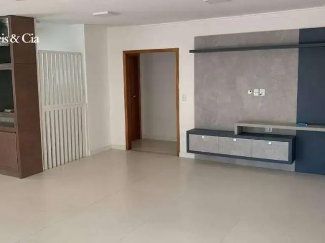 Casa / Sobrado em Condomínio para Locação em Atibaia/SP Jardim Flamboyant B 5 Quartos