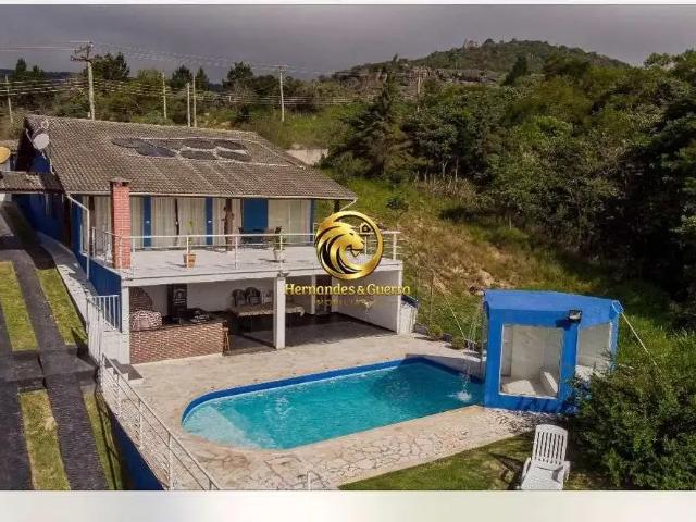 Casa / Sobrado em Condomínio para Locação em Atibaia/SP Nova Gardênia 4 Quartos