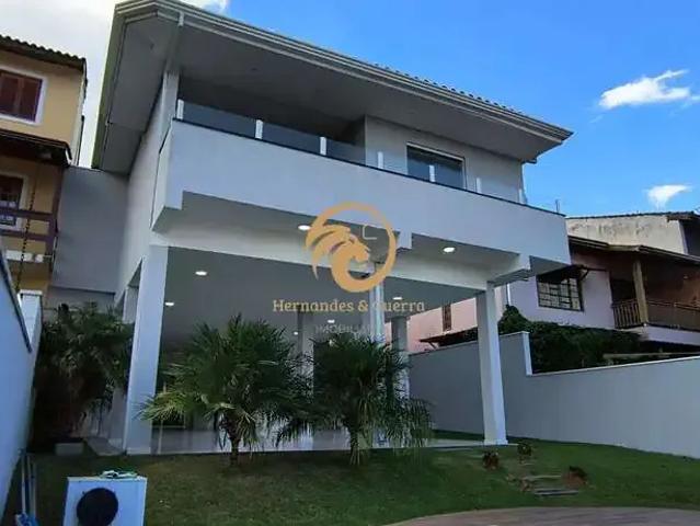 Casa / Sobrado em Condomínio para Locação em Atibaia/SP Parque Arco Iris 3 Quartos