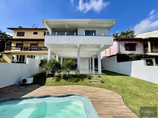 Casa / Sobrado em Condomínio para Locação em Atibaia/SP Parque Arco Iris 3 Quartos