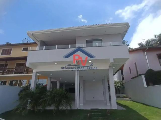 Casa / Sobrado em Condomínio para Locação em Atibaia/SP Parque Arco Iris 3 Quartos