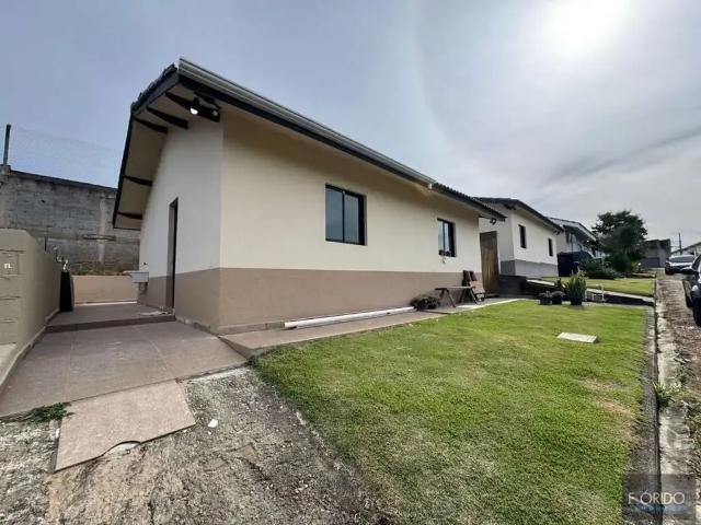 Casa / Sobrado em Condomínio para Locação em Atibaia/SP Ribeirão dos Porcos 1 Quartos