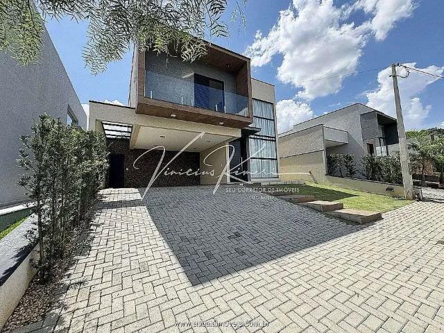 Casa / Sobrado em Condomínio para Locação em Atibaia/SP Rio Abaixo 3 Quartos