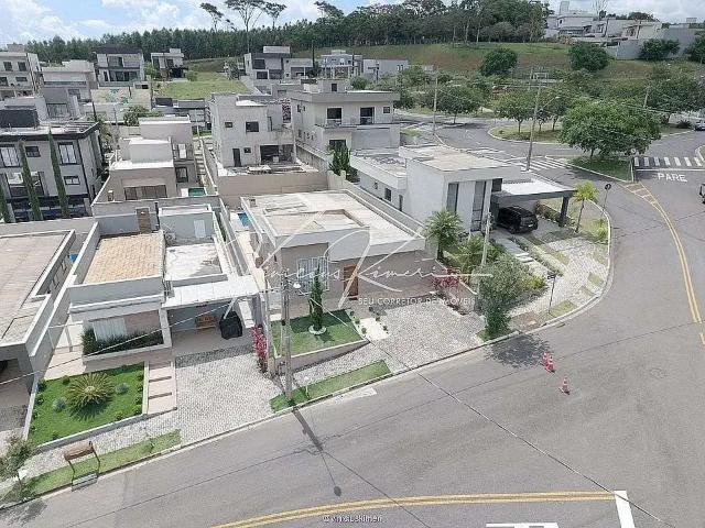 Casa / Sobrado em Condomínio para Locação em Atibaia/SP Rio Abaixo 3 Quartos
